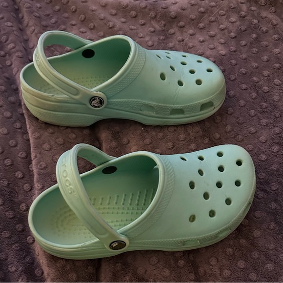 CROCS | Shoes | Crocs Green Sandals With Ventilated Design | Poshmark